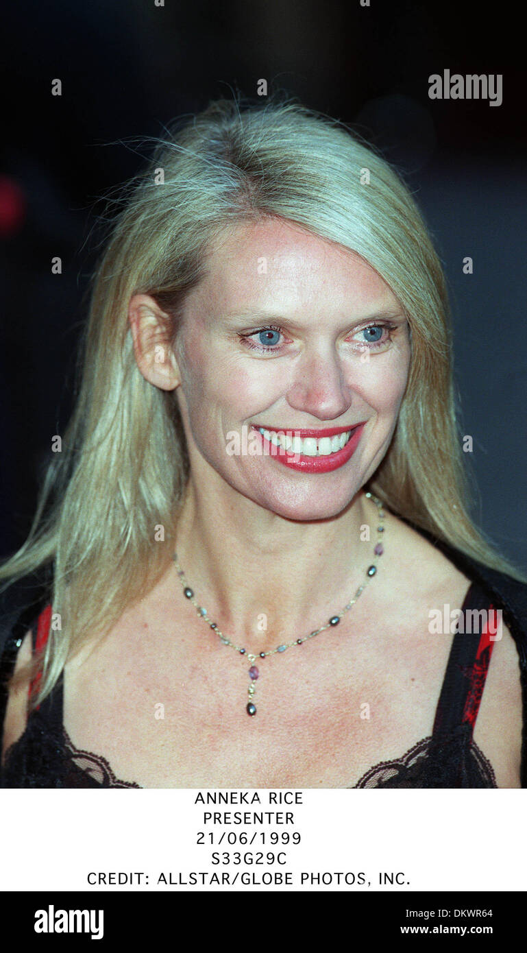Anneka rice Banque de photographies et d’images à haute résolution - Alamy