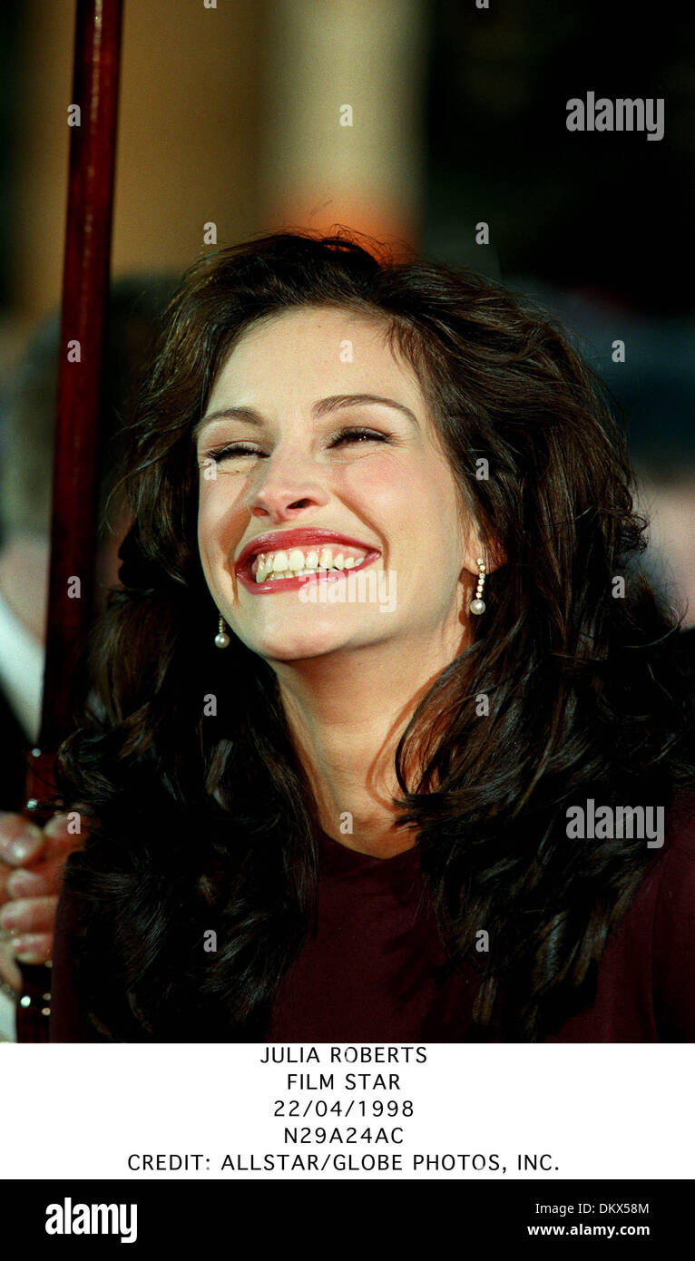 Julia roberts 1998 Banque de photographies et d’images à haute ...