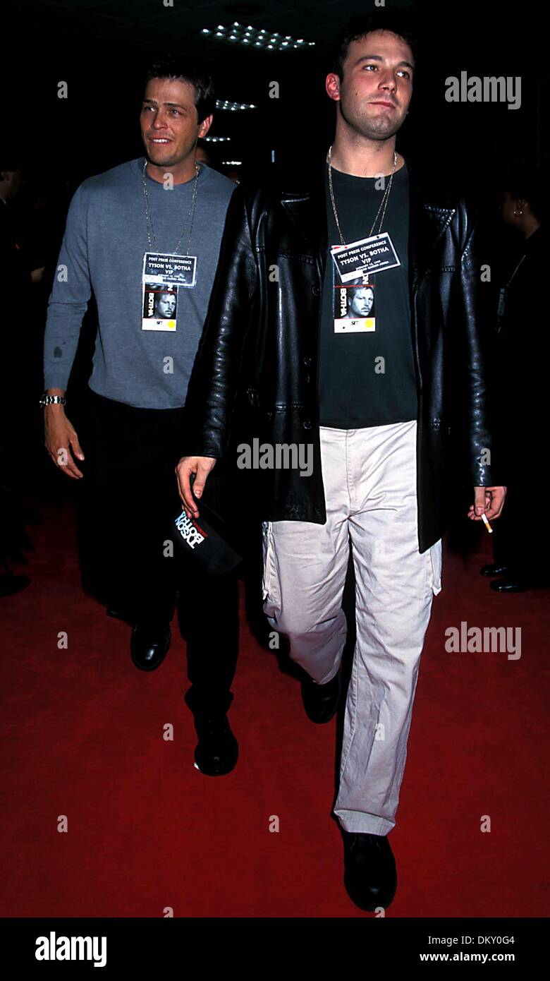 Mike Tyson 1999 Banque d'image et photos - Alamy