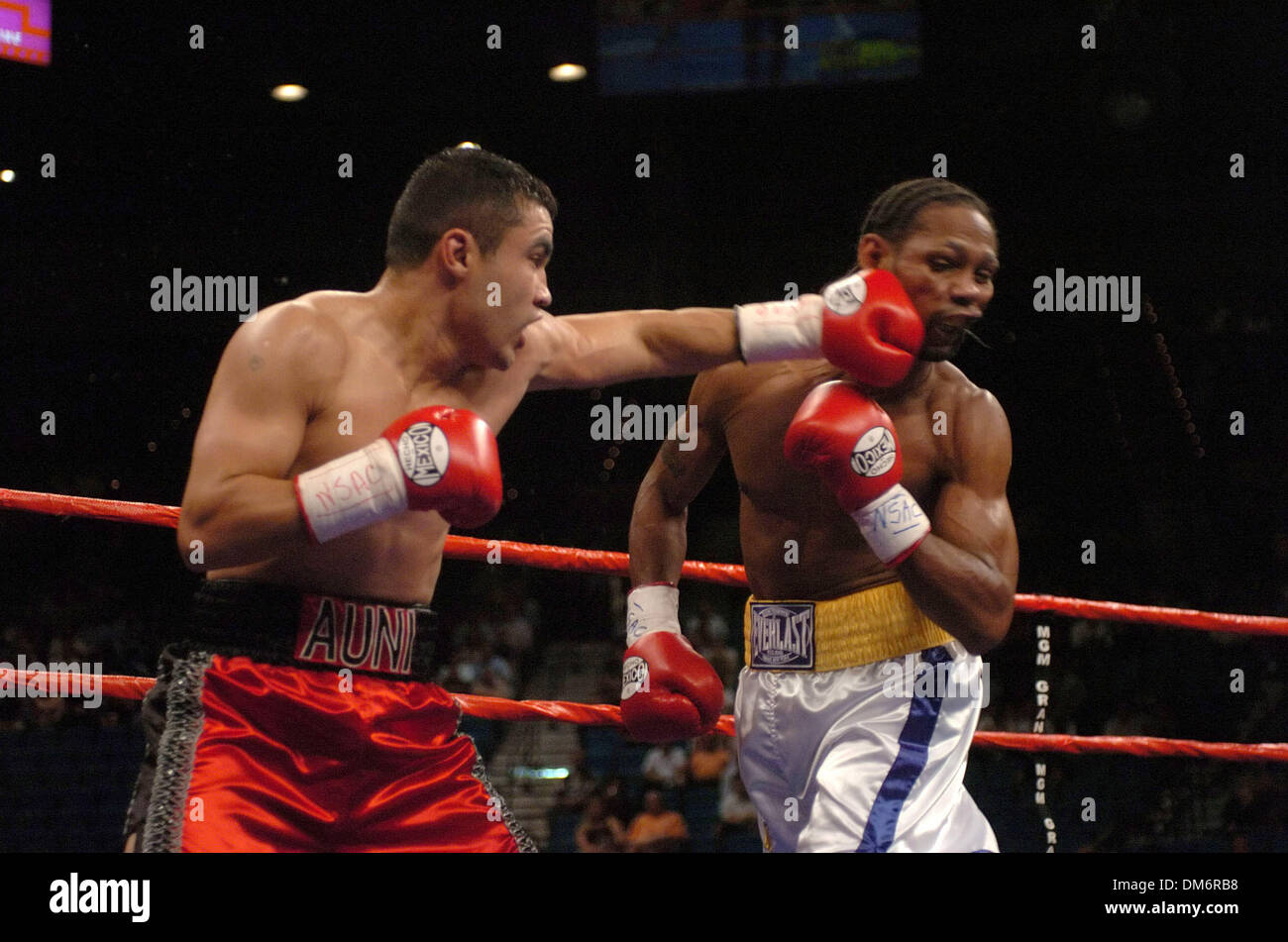 Sep 22, 2005, à Las Vegas, NV, USA ; dossier PHOTO. LEAVANDER JOHNSON (35) est décédé le 22 ...