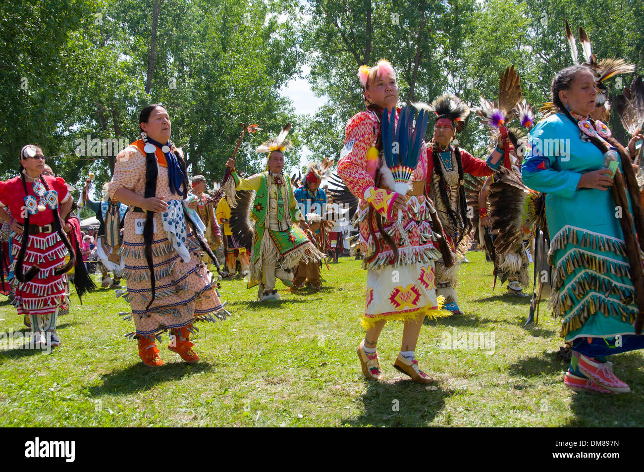 Femmes autochtones canada Banque de photographies et d’images à haute ...