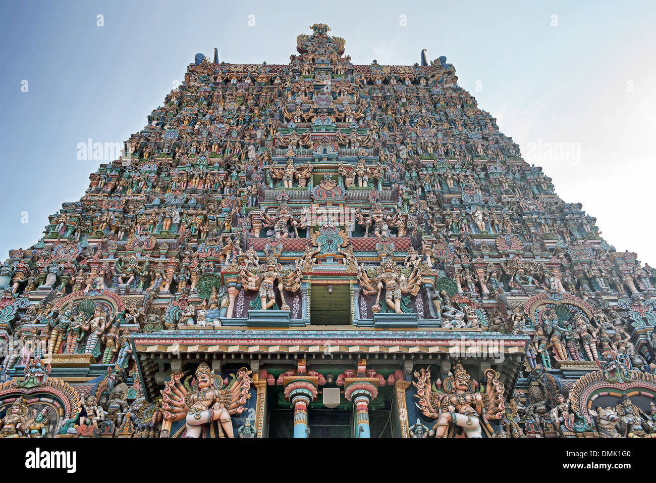 Le temple de Minakshi, Temple Hindou DE STYLE DRAVIDIEN, Madurai ...