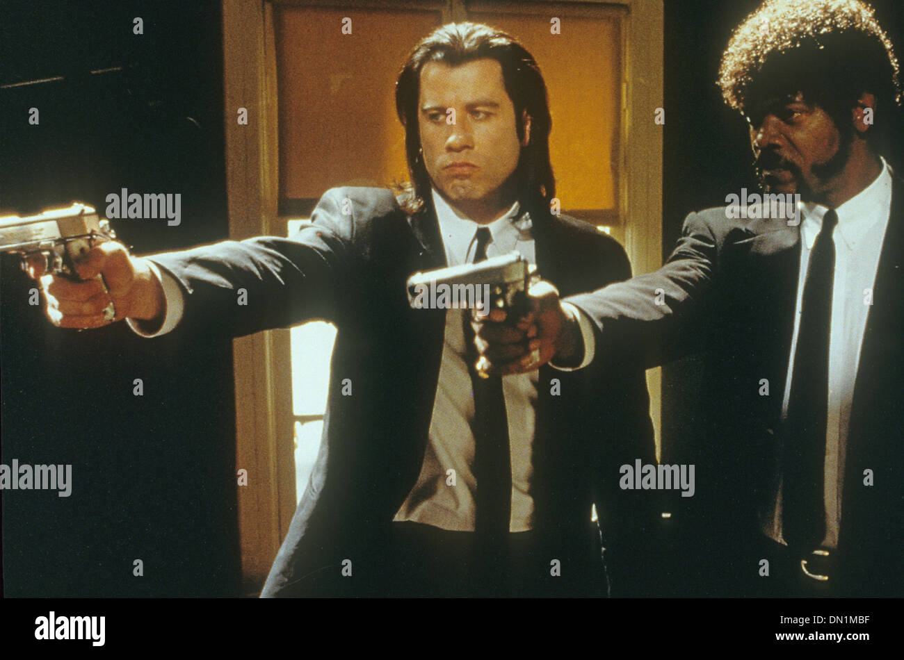 John travolta et samuel l jackson Banque de photographies et d’images à ...