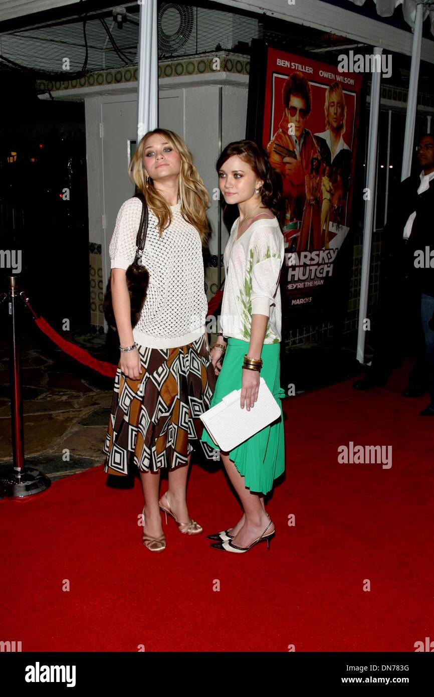 Mary kate and ashley olsen 2000 Banque de photographies et d’images à ...