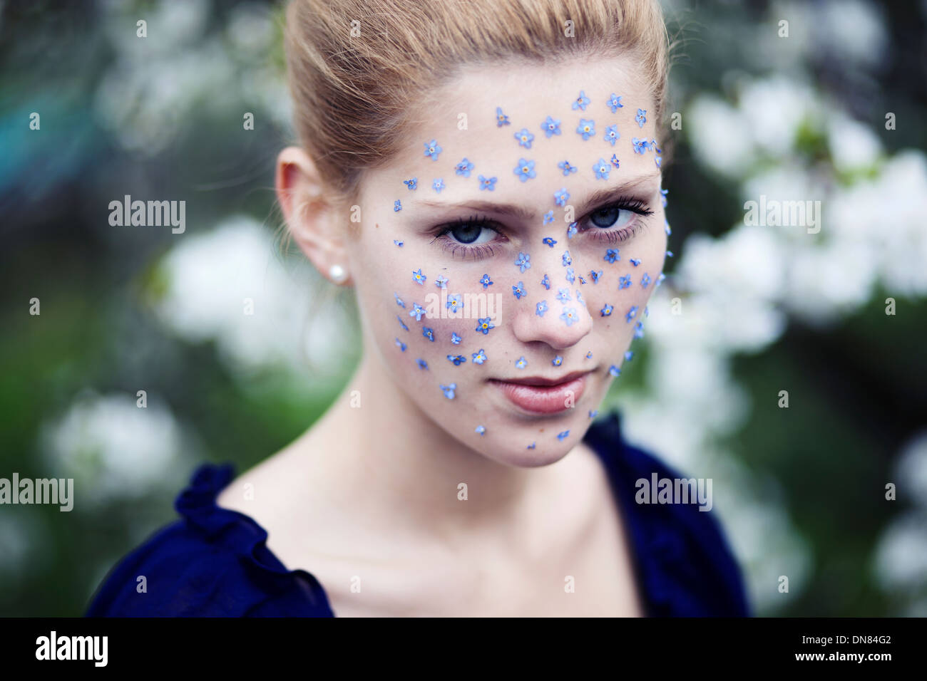 Sur sa face Banque de photographies et d’images à haute résolution - Alamy