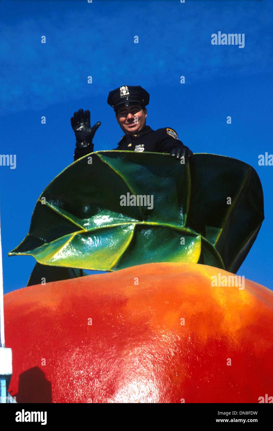 Macy's thanksgiving day parade 2001 Banque de photographies et d’images ...