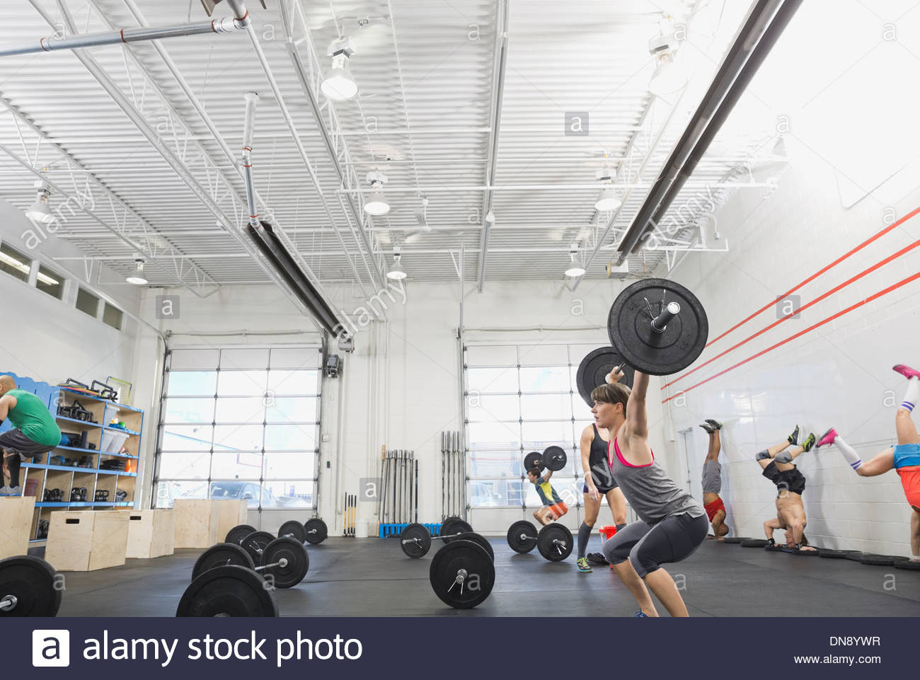 Groupe de classe de personnes Banque de photographies et d’images à ...