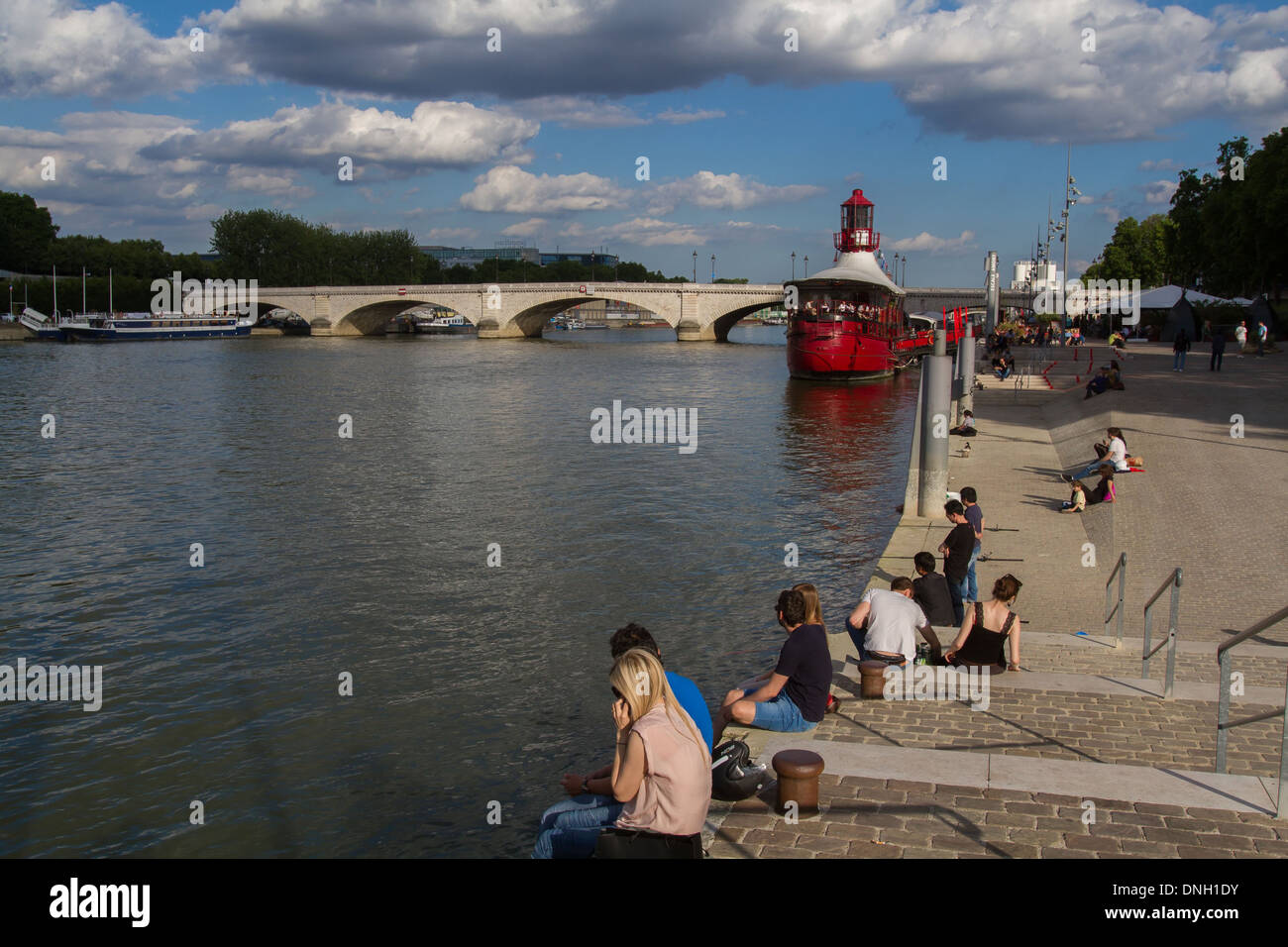13th arrondissement Banque de photographies et d’images à haute ...