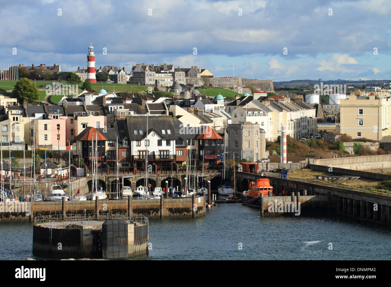 Plymouth docks Banque de photographies et d’images à haute résolution ...