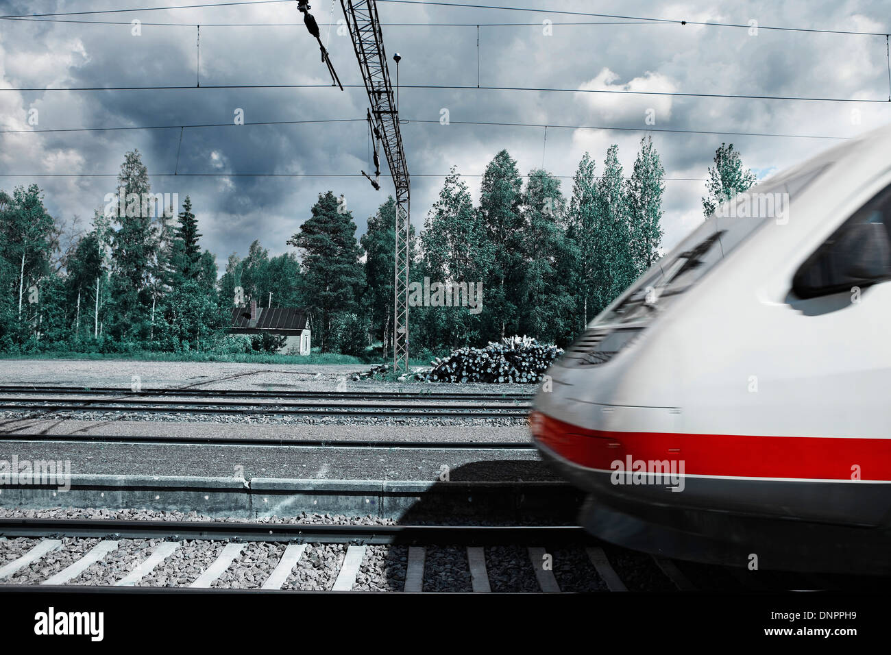 Pendule vitesse de train pendulaire Banque d'image et photos - Alamy