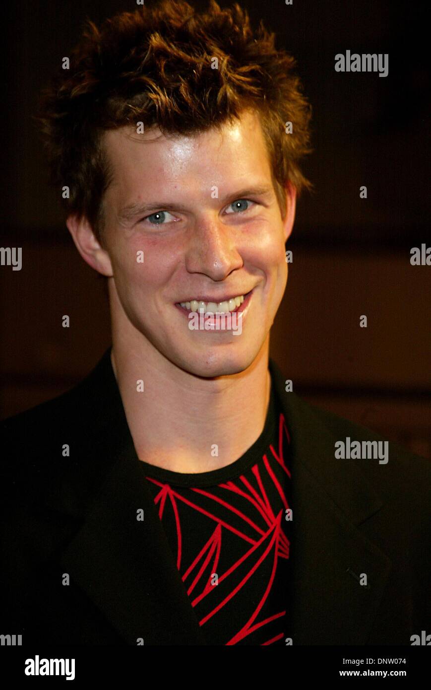 Eric mabius resident evil Banque de photographies et d’images à haute ...