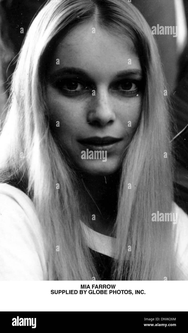 Mia Farrow Banque d'image et photos - Alamy