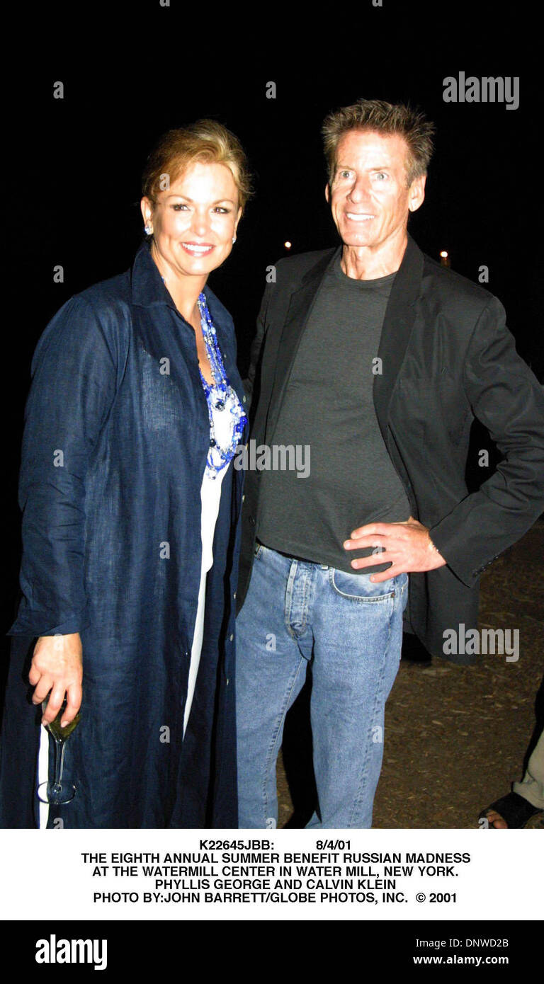 Le 4 août 2001 - K22645JBB : 8/4/01.Le huitième Congrès annuel de la ...