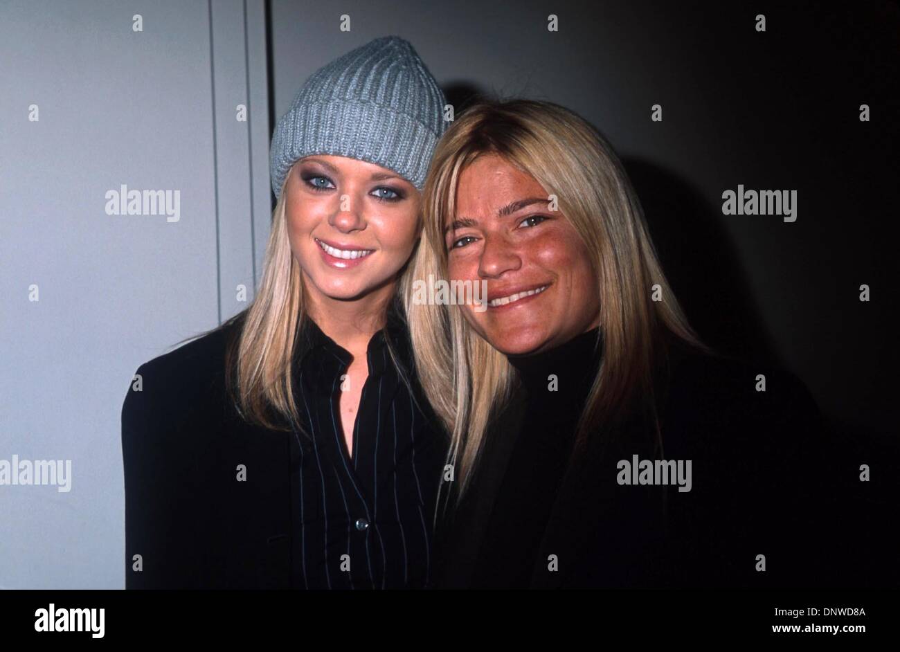 16 novembre 2001 - K23429SMO : 11/15/01.La 15e puissance ANNUELLE LE ...