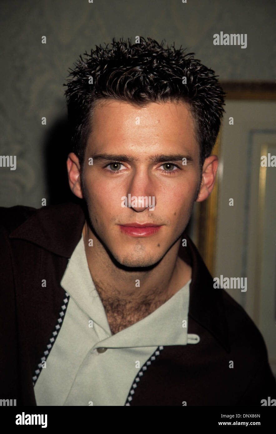 Tony lucca Banque de photographies et d’images à haute résolution - Alamy