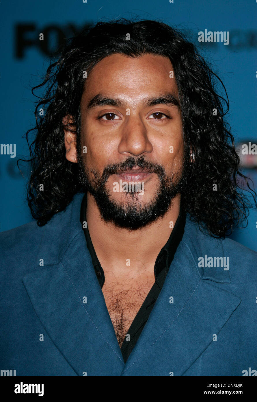 Naveen andrews actor Banque de photographies et d’images à haute ...