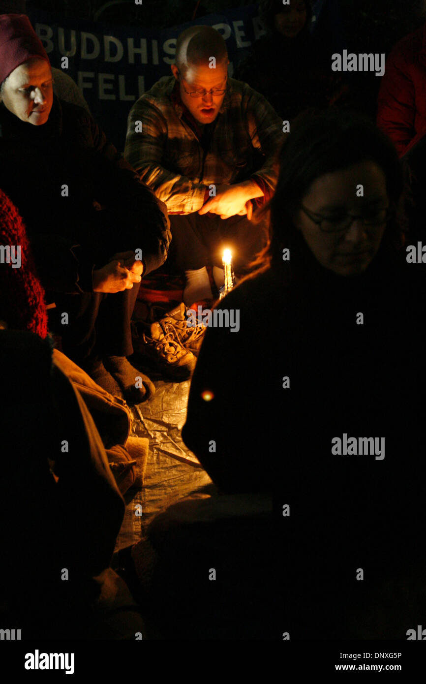 Dec 12, 2005 ; Los Angeles, CA, USA ; le soir avant l'horaire d ...