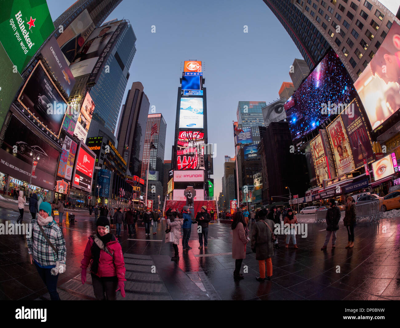 Times square snow Banque de photographies et d’images à haute ...