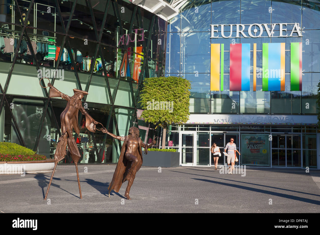 Eurovea bratislava Banque de photographies et d’images à haute ...