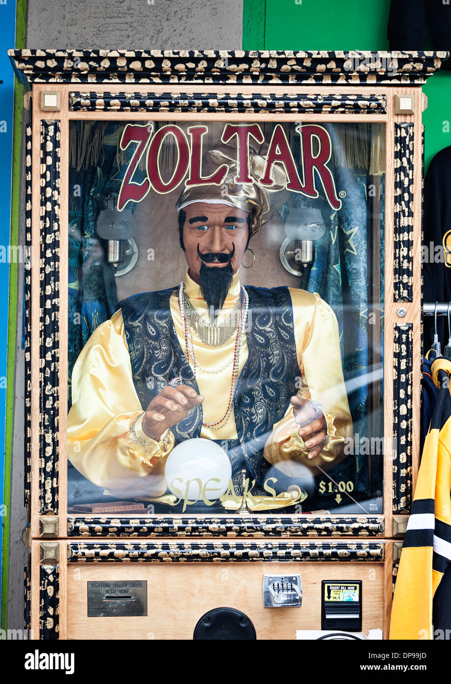 Zoltar fortune teller machine Banque de photographies et d’images à ...