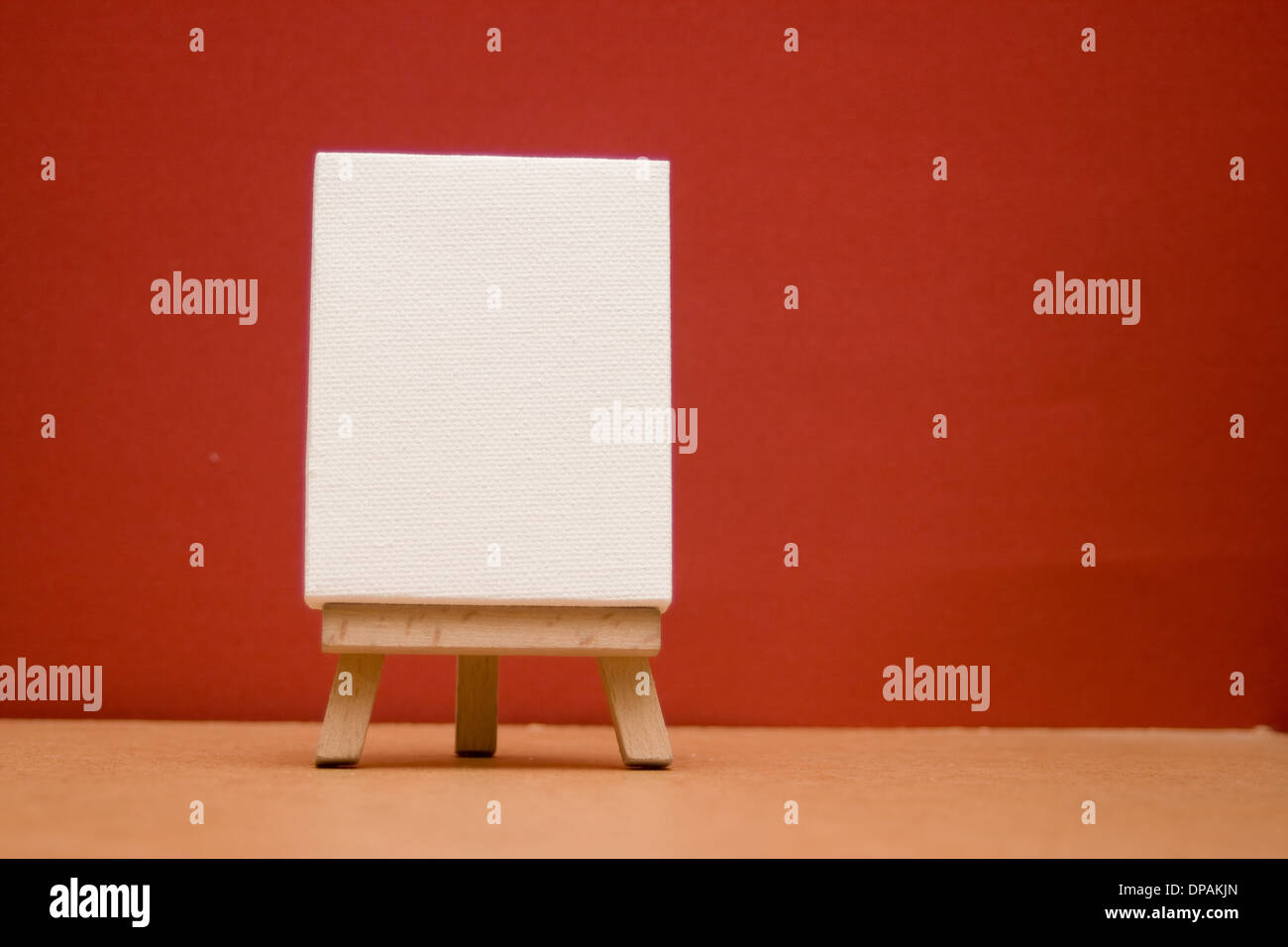 Toile vierge Banque de photographies et d’images à haute résolution - Alamy