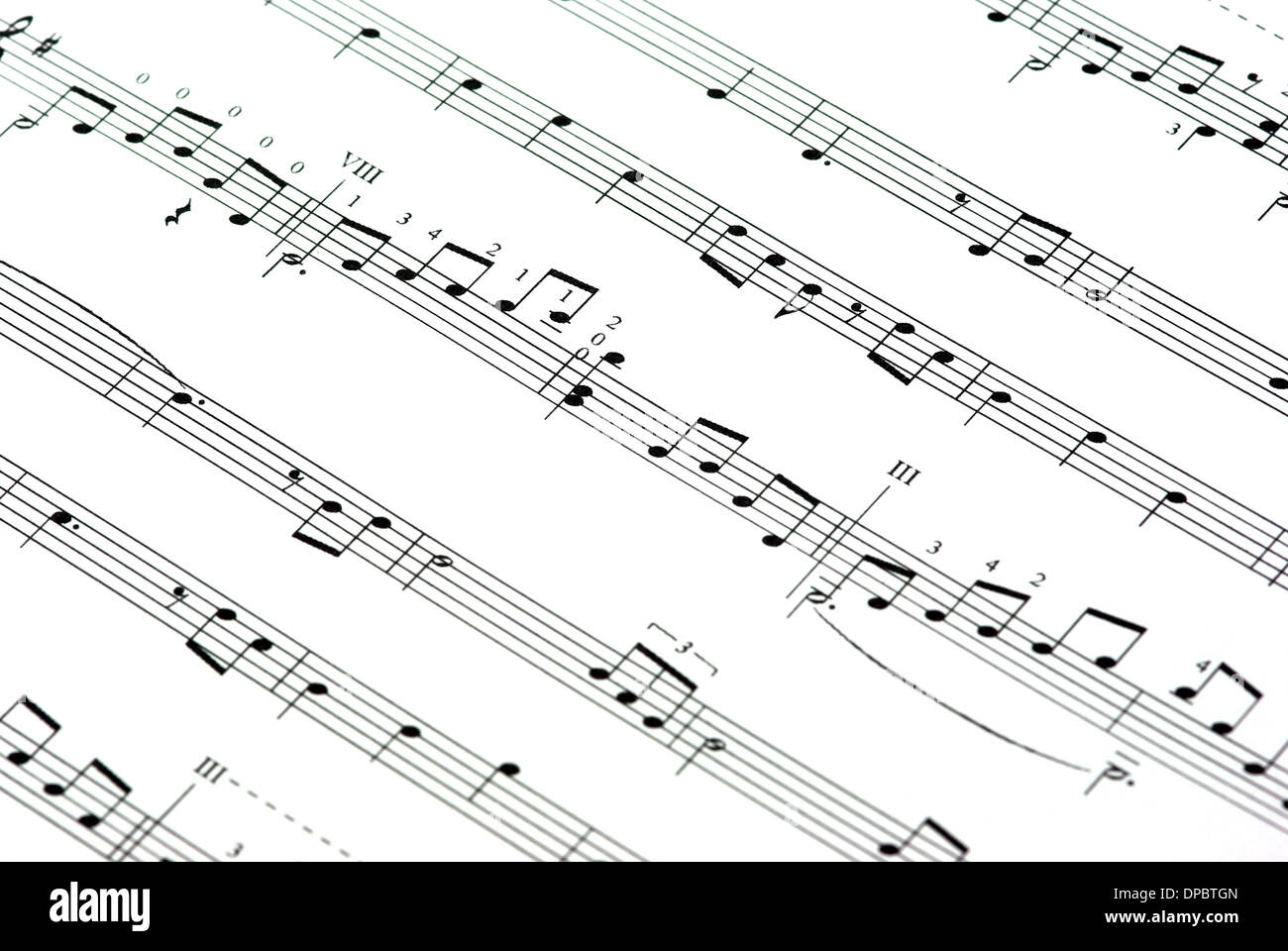 Notes de musique Banque de photographies et d’images à haute résolution ...