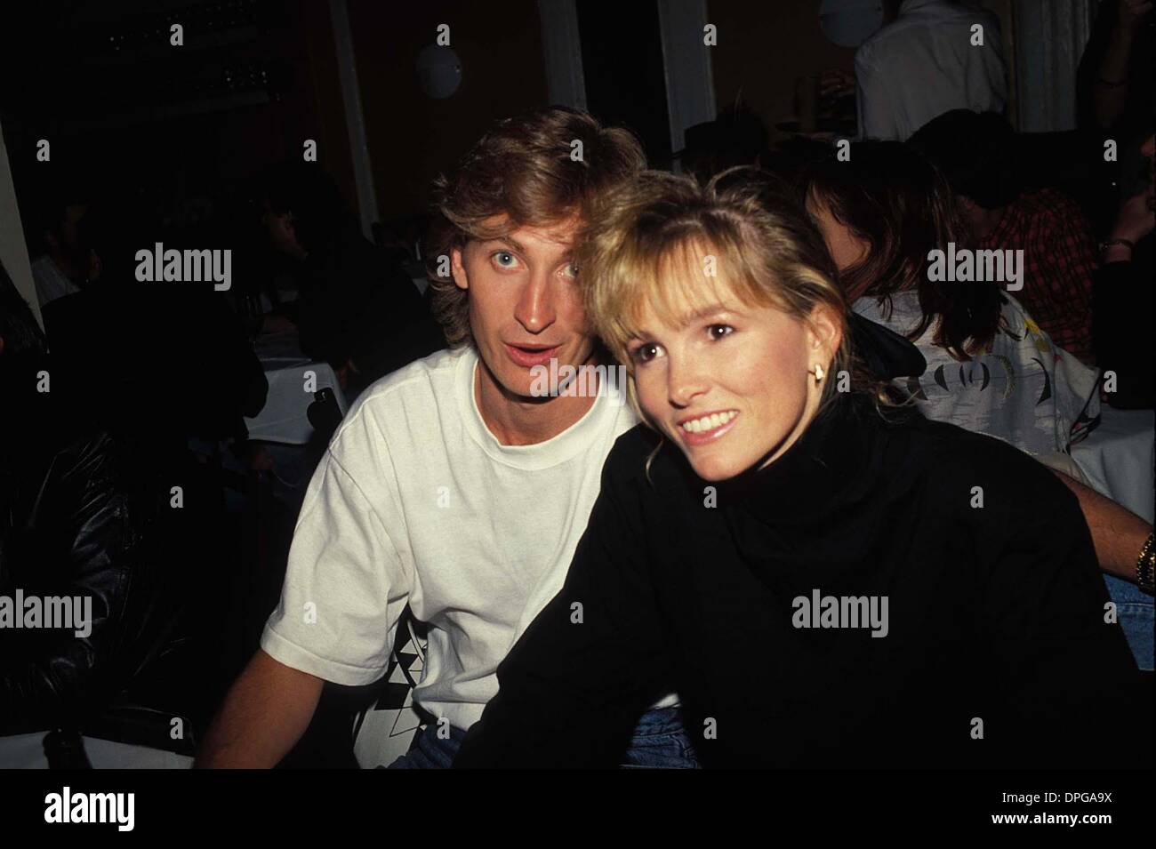 Janet jones gretzky and wayne gretzky Banque de photographies et d ...