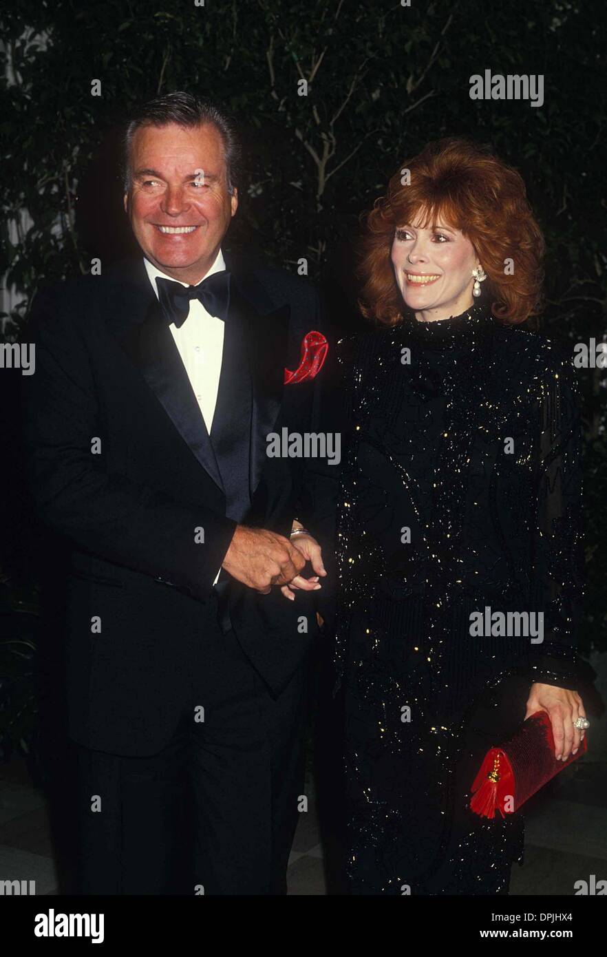 Robert wagner and jill st john Banque de photographies et d’images à ...
