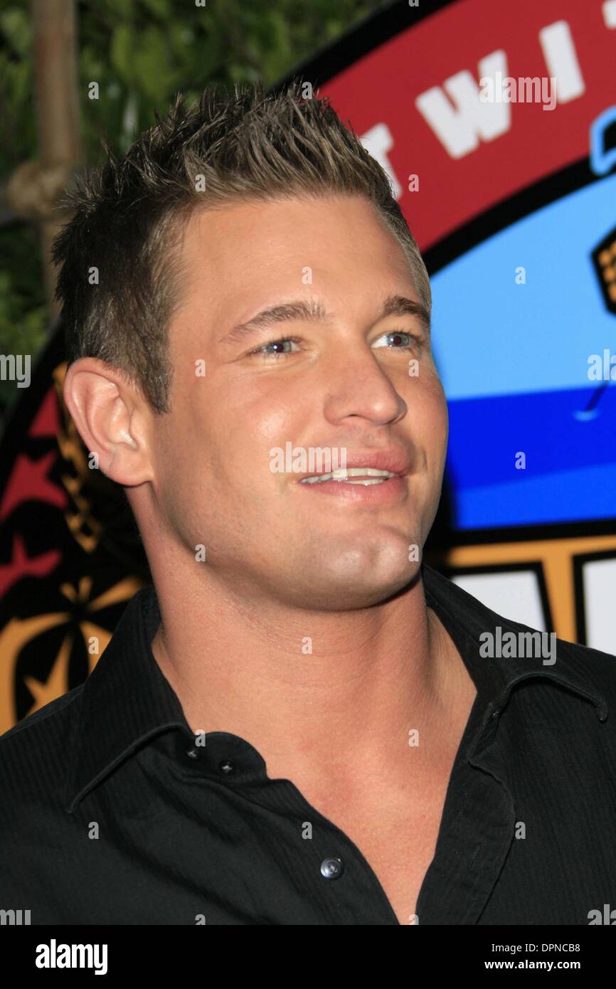 Adam gentry de Banque de photographies et d’images à haute résolution ...