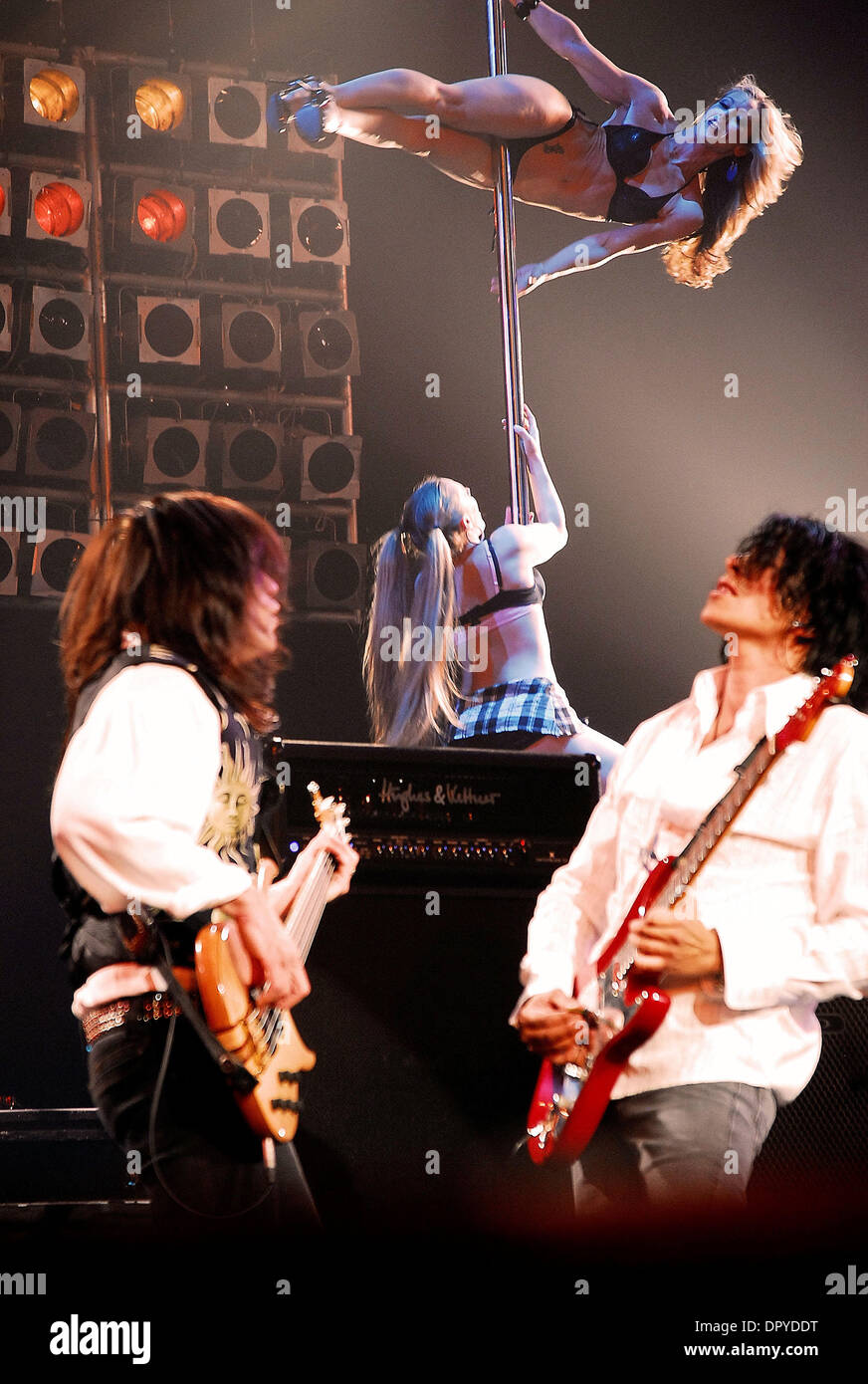 Tony montana Banque de photographies et d’images à haute résolution - Alamy