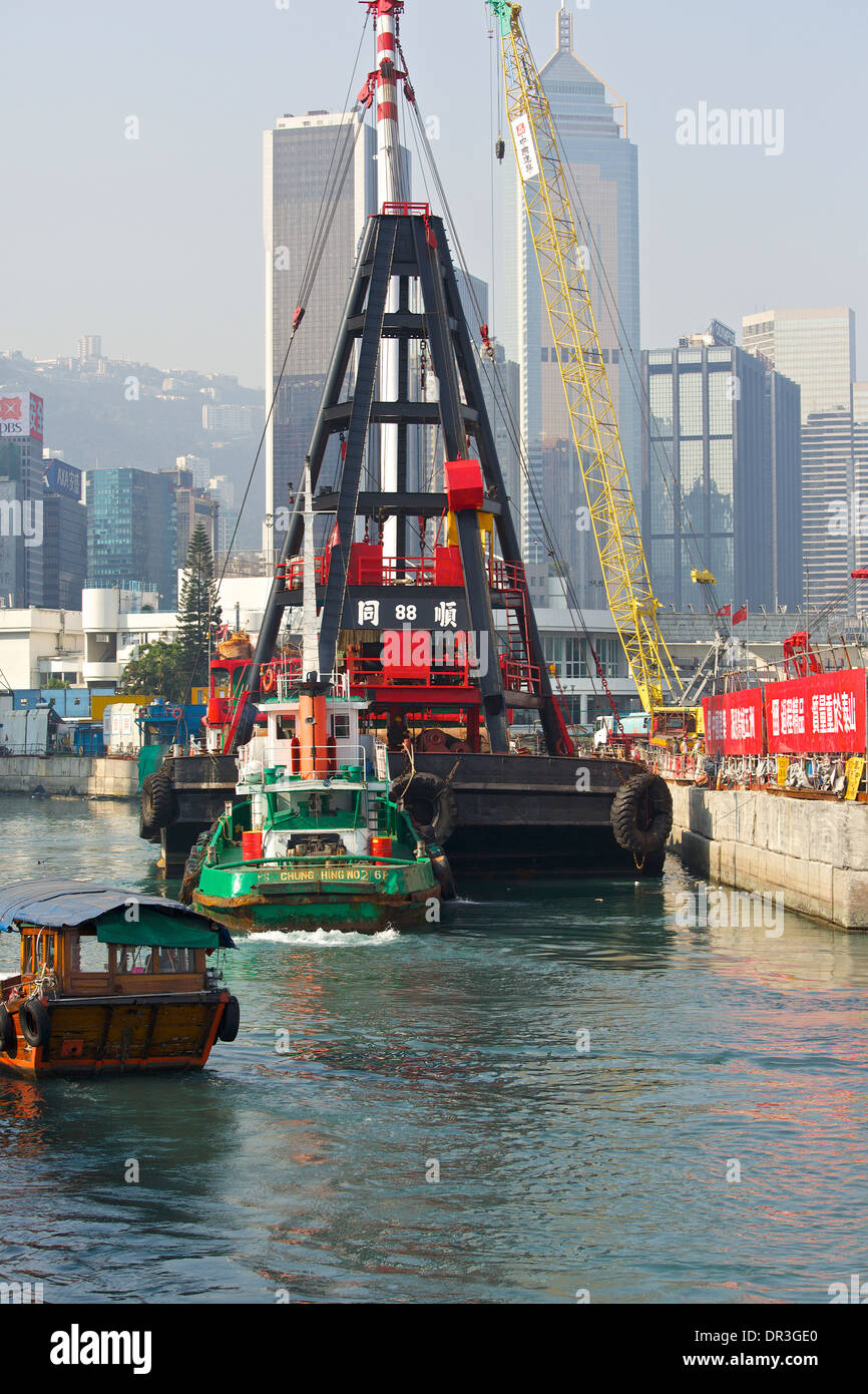 Derrick barge Banque de photographies et d’images à haute résolution ...