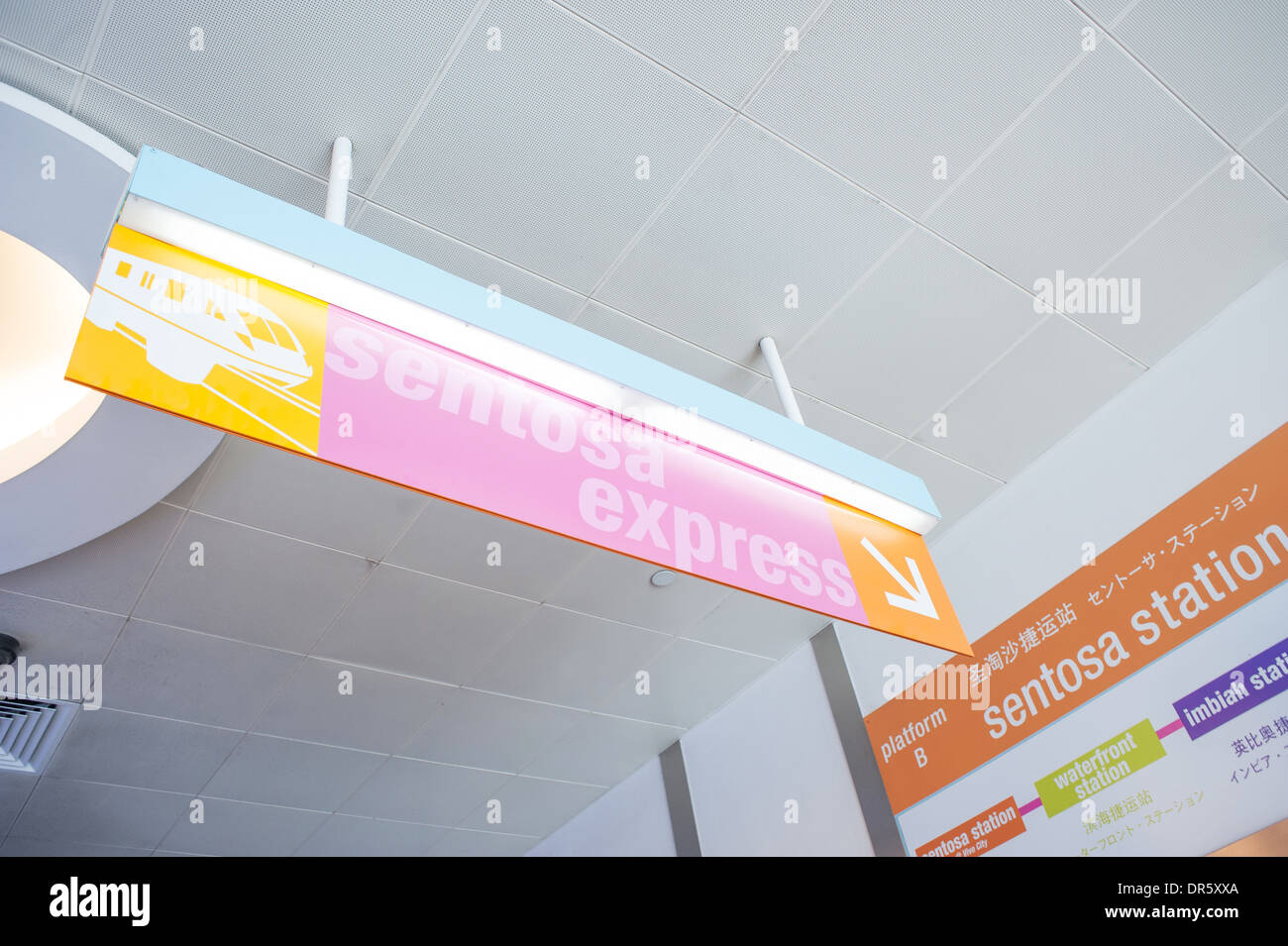 Sentosa island monorail train singapore Banque de photographies et d ...