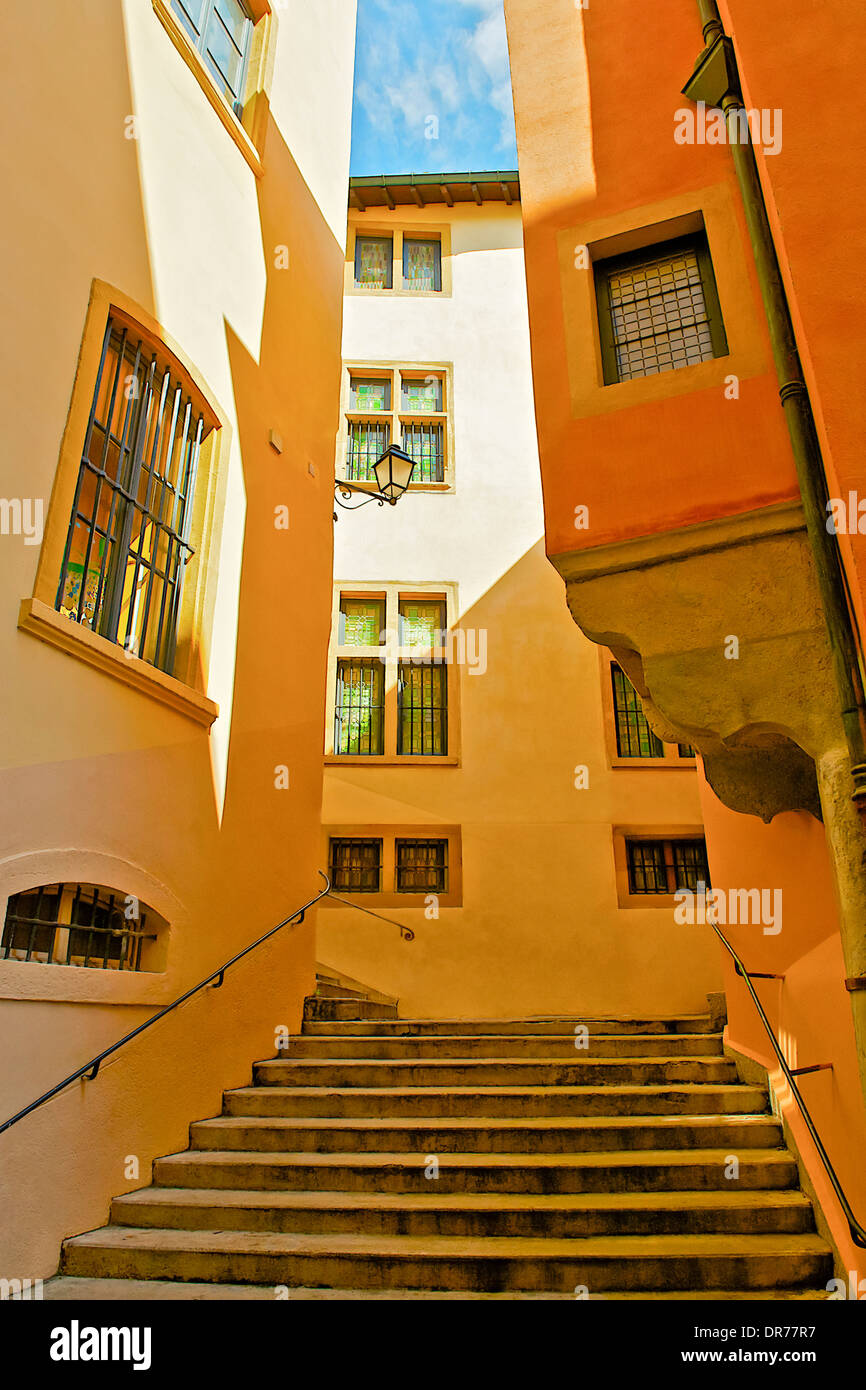 Quartier vieux lyon Banque de photographies et d’images à haute ...