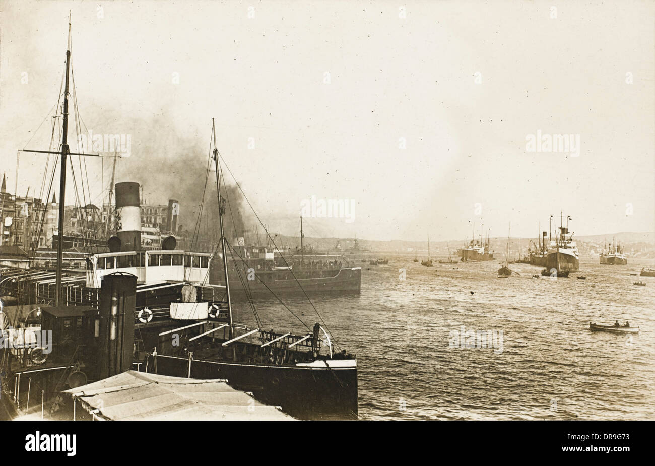 Strait of constantinople Banque de photographies et d’images à haute ...