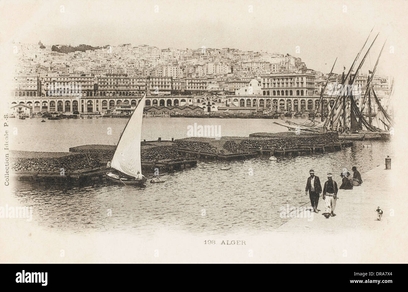 Le front de mer à alger Banque de photographies et d’images à haute ...