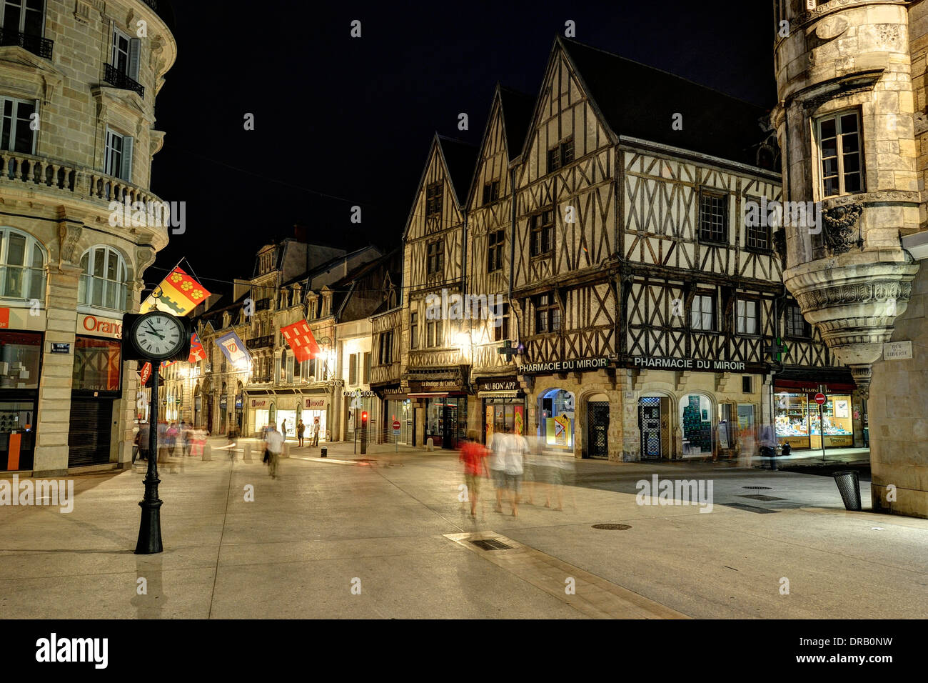 Night dijon Banque de photographies et d’images à haute résolution - Alamy