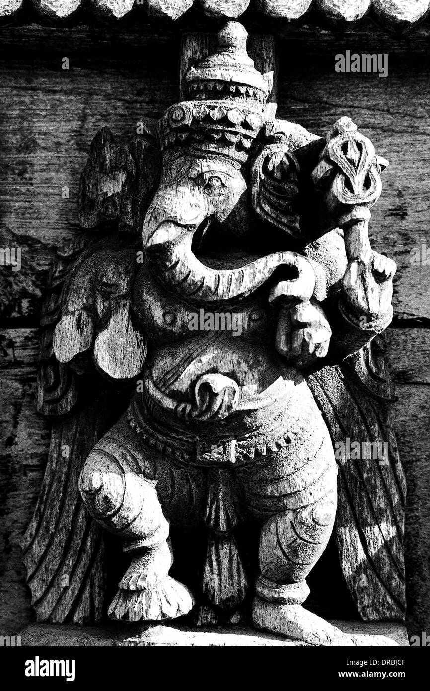 Sculptures de dieux hindous Banque d'images noir et blanc - Alamy