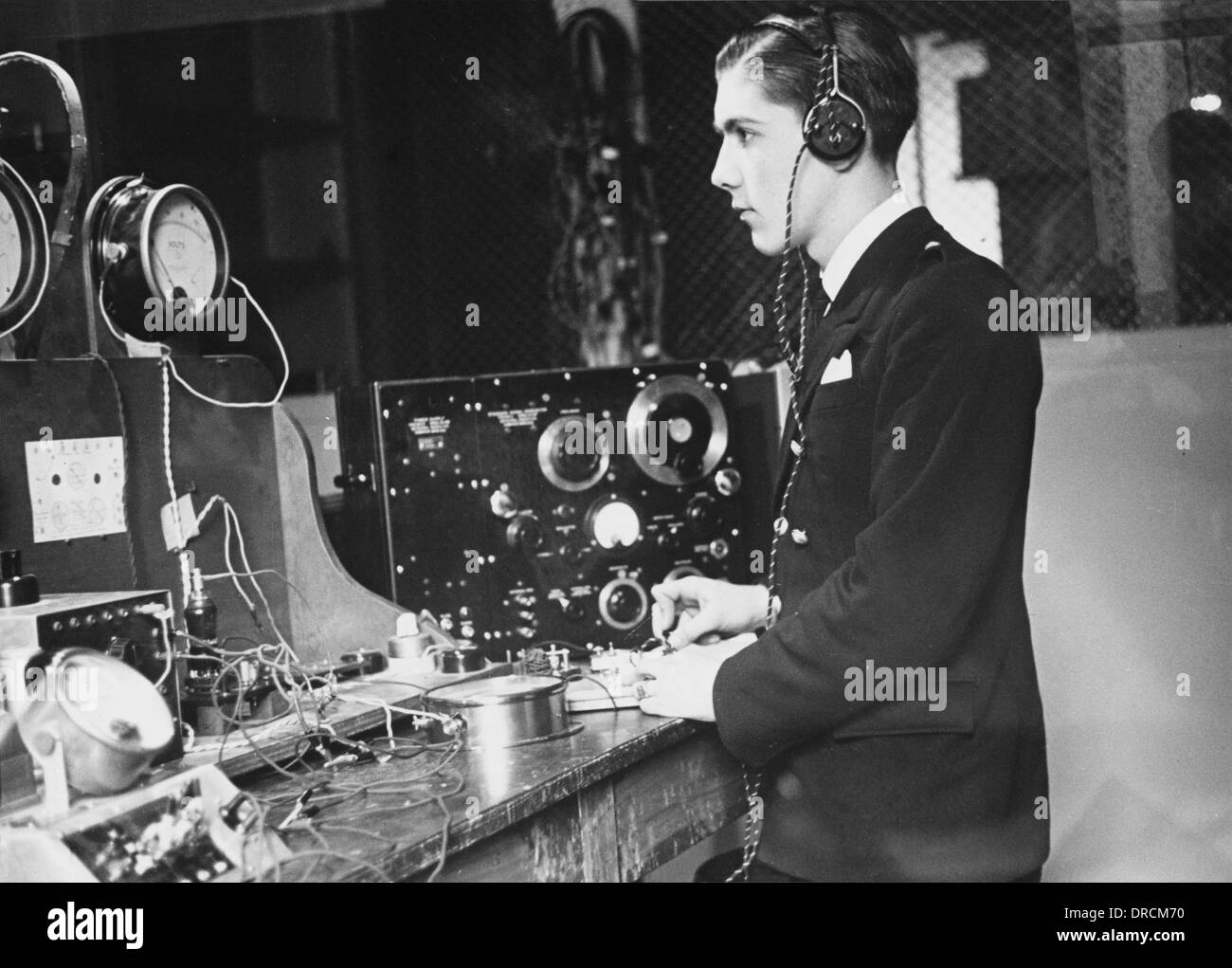 Radio de la seconde guerre mondiale Banque de photographies et d’images ...