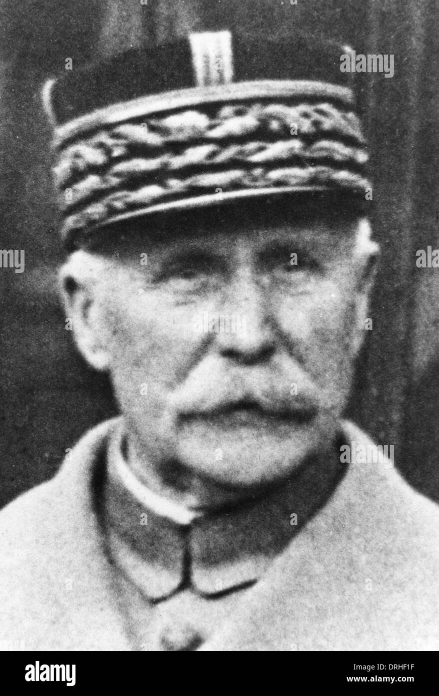 General philippe pétain Banque de photographies et d’images à haute ...