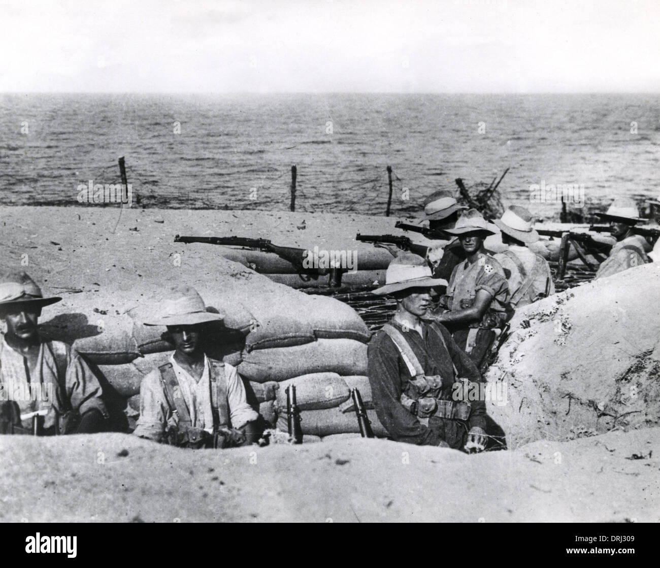 Ww1 trench line Banque de photographies et d’images à haute résolution ...
