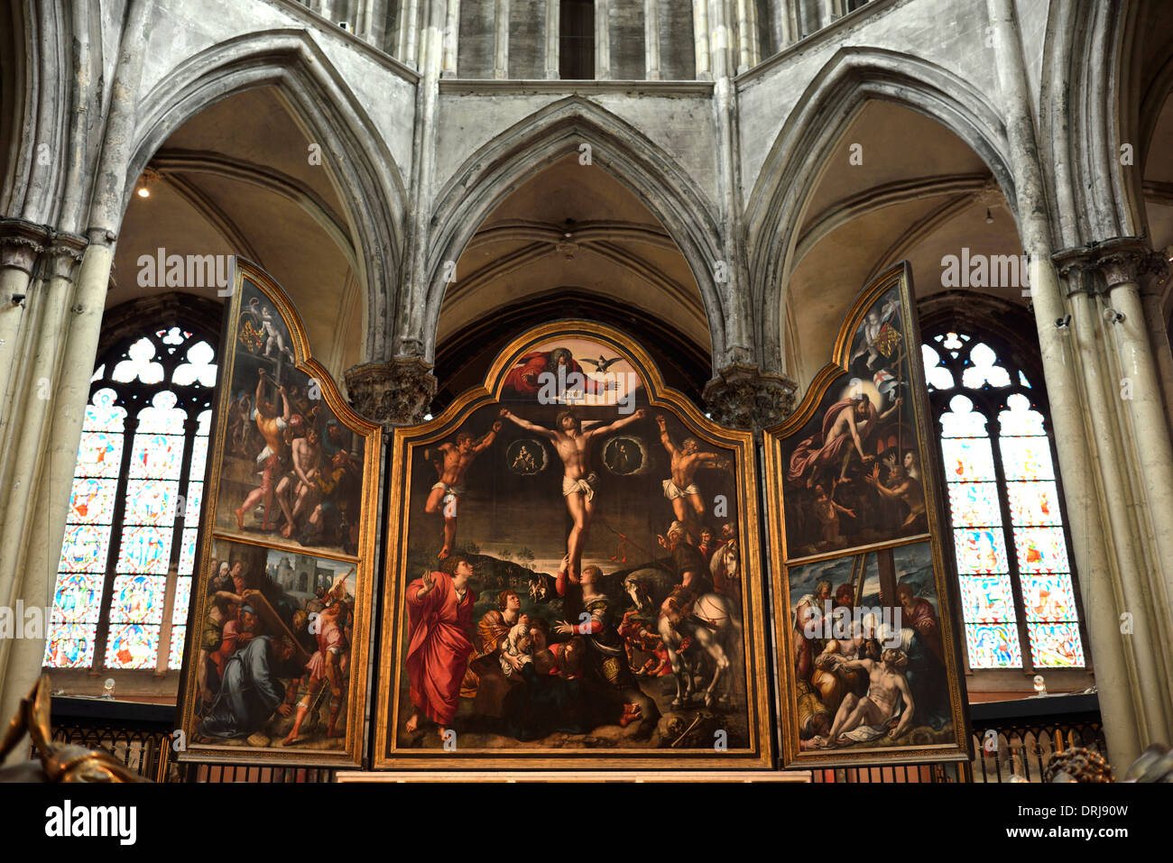 Liebfrauenkirche brugge Banque de photographies et d’images à haute ...