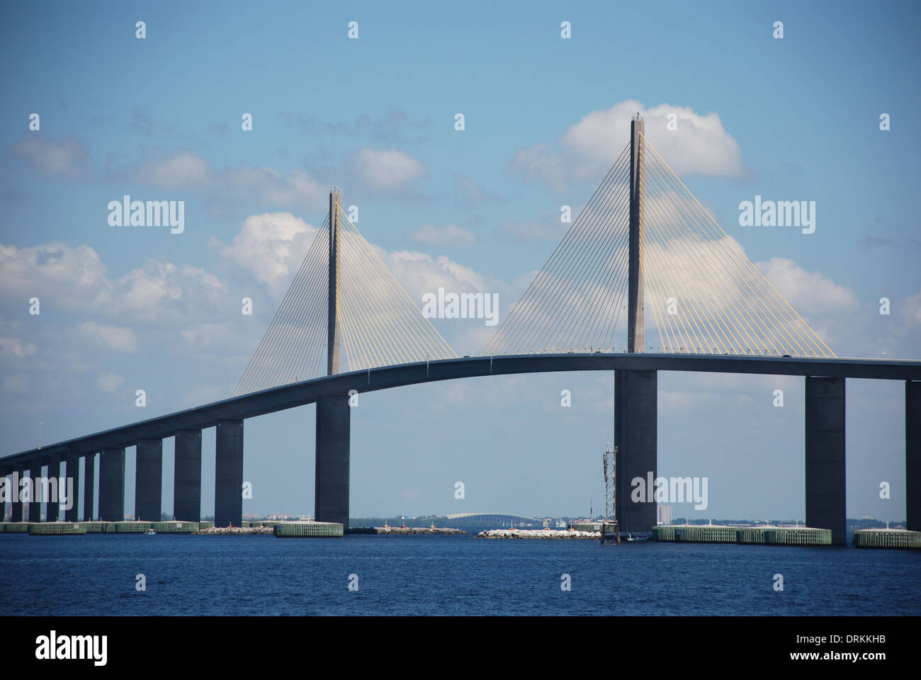 Pont de bob graham sunshine skyway Banque de photographies et d’images ...