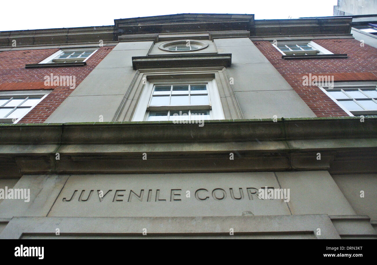 Tribunal pour enfants Banque de photographies et d’images à haute ...