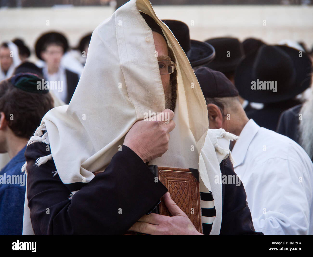 Châle De Prière Juive Banque d'image et photos - Alamy