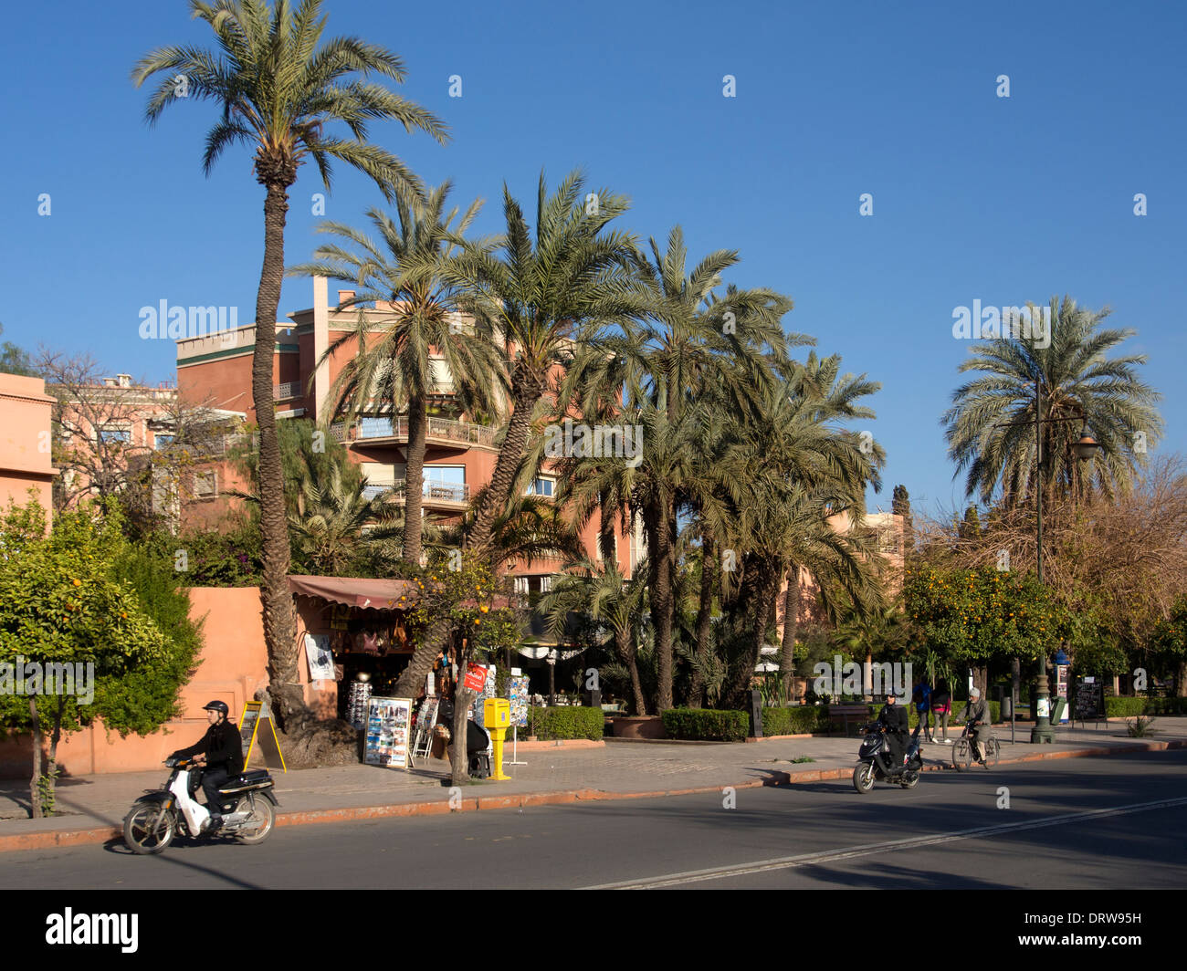 Street in gueliz marrakech morocco Banque de photographies et d’images ...