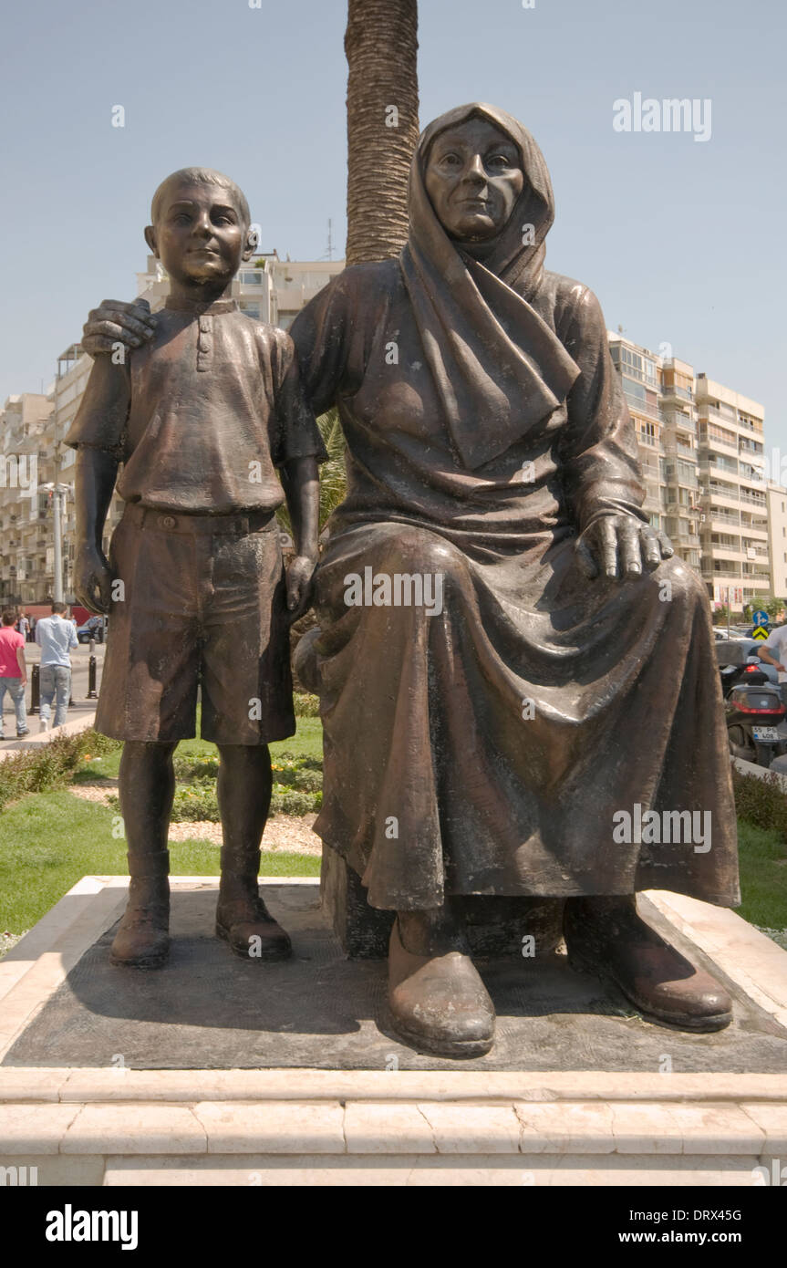 Ataturk cad Banque de photographies et d’images à haute résolution - Alamy