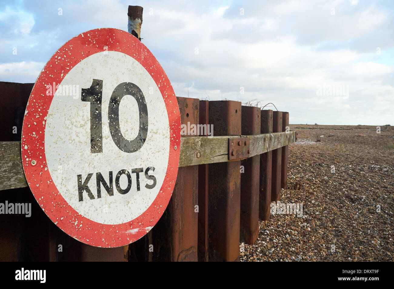 Knots speed limit sign Banque de photographies et d’images à haute ...