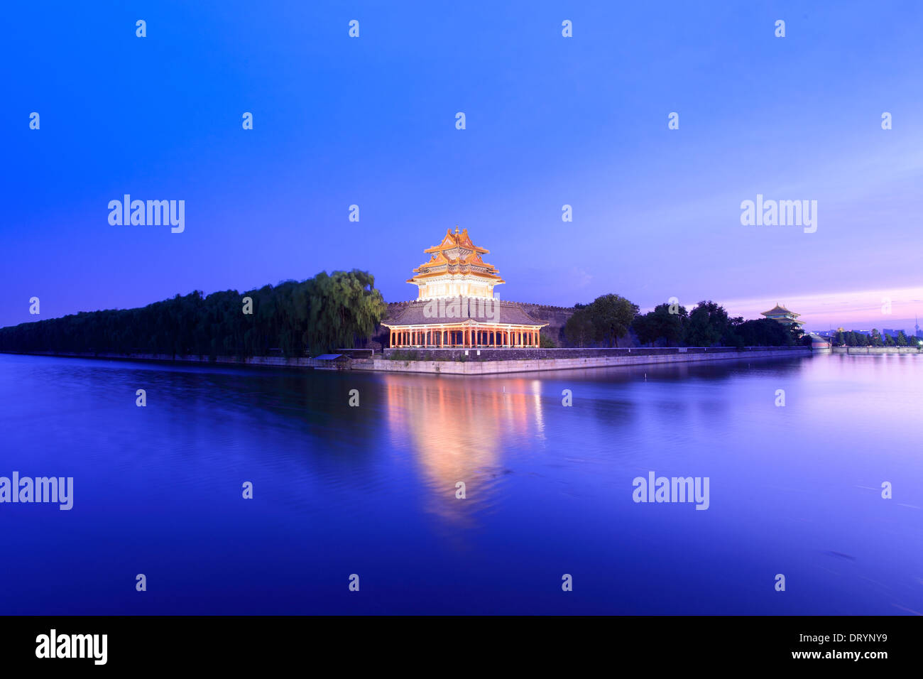 Tourelle bleue Banque de photographies et d’images à haute résolution ...