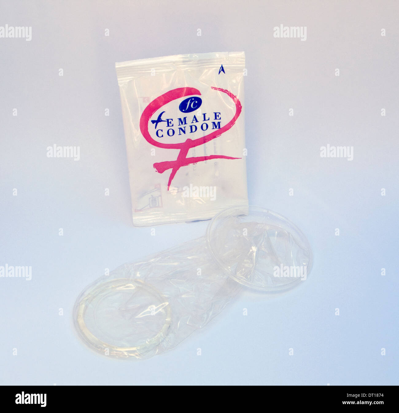 Female condom prevention Banque de photographies et d’images à haute ...