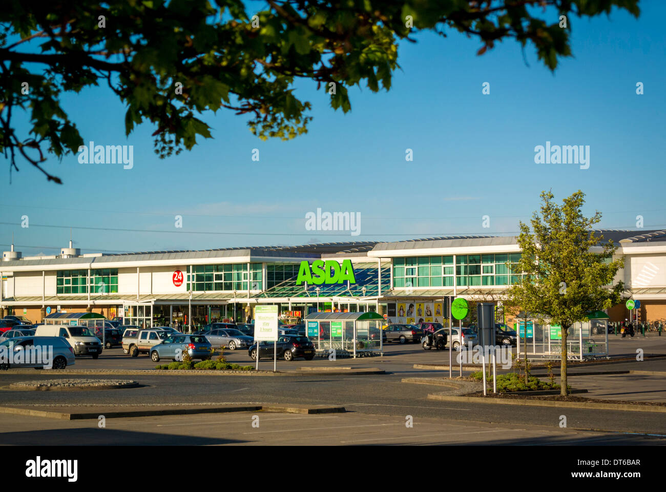 Extérieur de supermarché Banque de photographies et d’images à haute ...